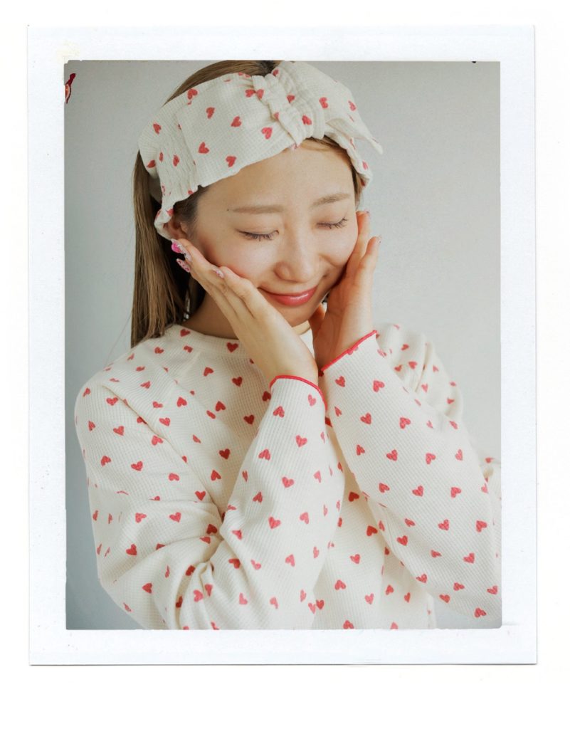 ニコのケア tiny tiny 人気スタッフRikaに聞くデイリーケアの秘訣。 | ニコの〇〇 | COLUMN 連載 | ニコアンド（niko and ... ）オフィシャルブランドサイト